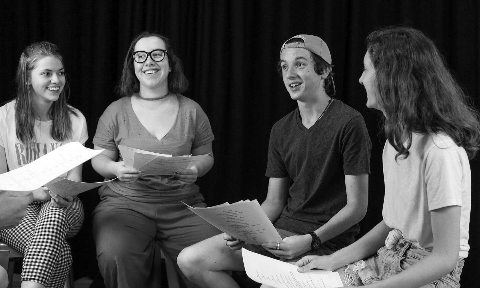 Introduction to Acting, Grades 7-10 - NIDA OPEN