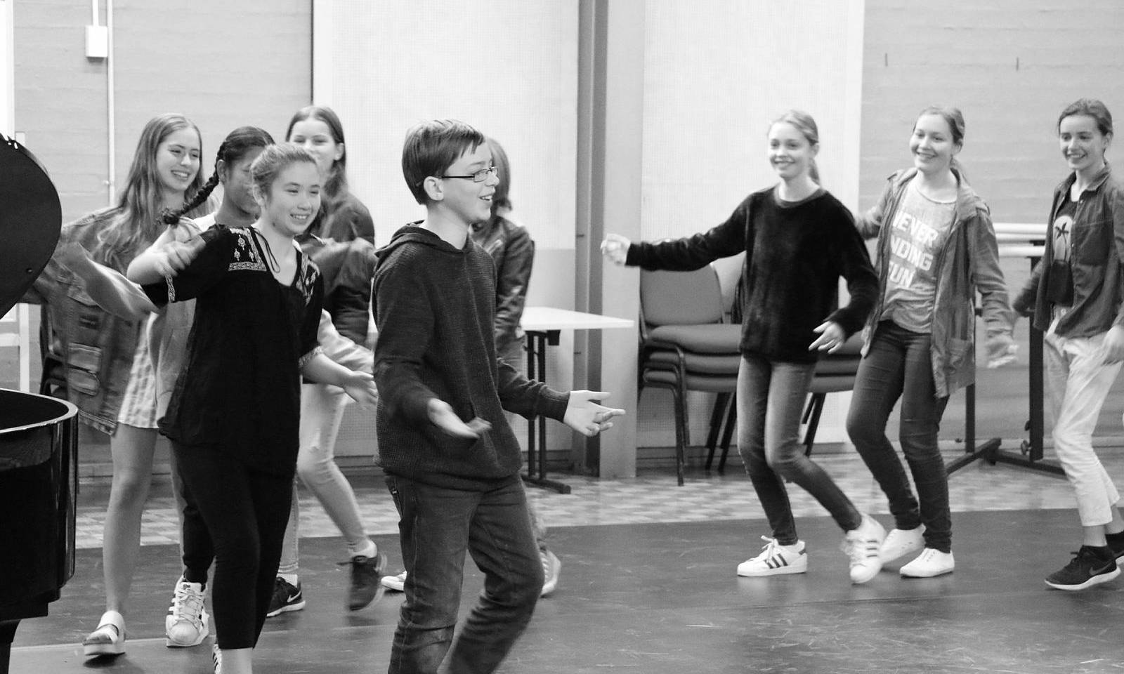 Musical Theatre School, Grades 7-10 - NIDA OPEN Musical Theatre School, Grades 7-10 - NIDA OPEN